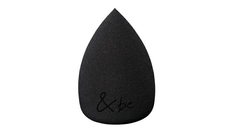 アンドビー（&be）ブラックスポンジを洗う頻度と洗い方は？メイクスポンジのお手入れ方法と捨てるタイミング