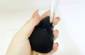 アンドビー（&be）ブラックスポンジを洗う頻度と洗い方は？メイクスポンジのお手入れ方法と捨てるタイミング